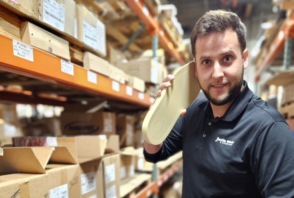 Talking Cobbling's Future with the Shoe Service Institute's Justin Bennett- Stitchdown